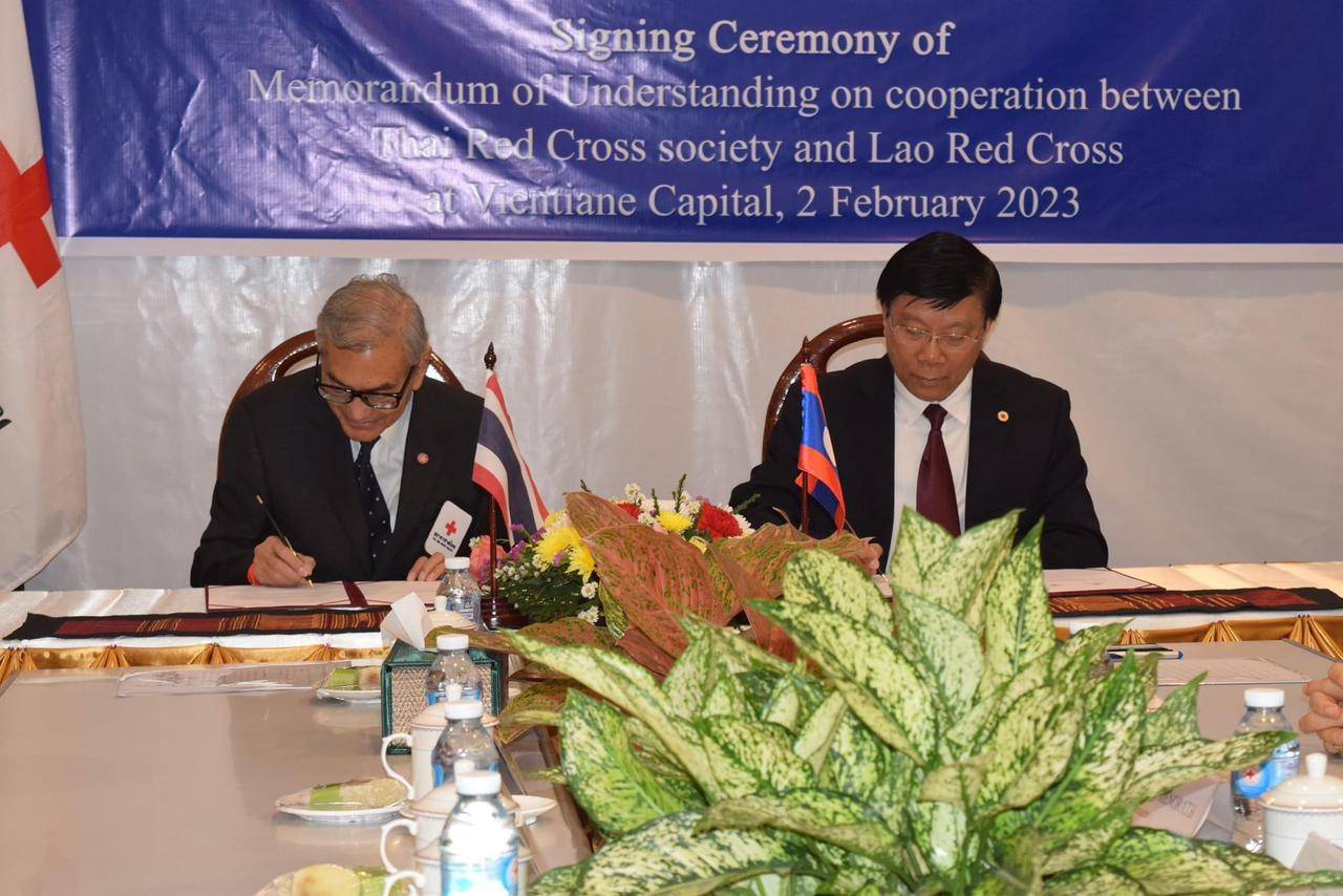 Thai Red Cross Society Signs MoU and Hands over 2 Relief Boats and ...